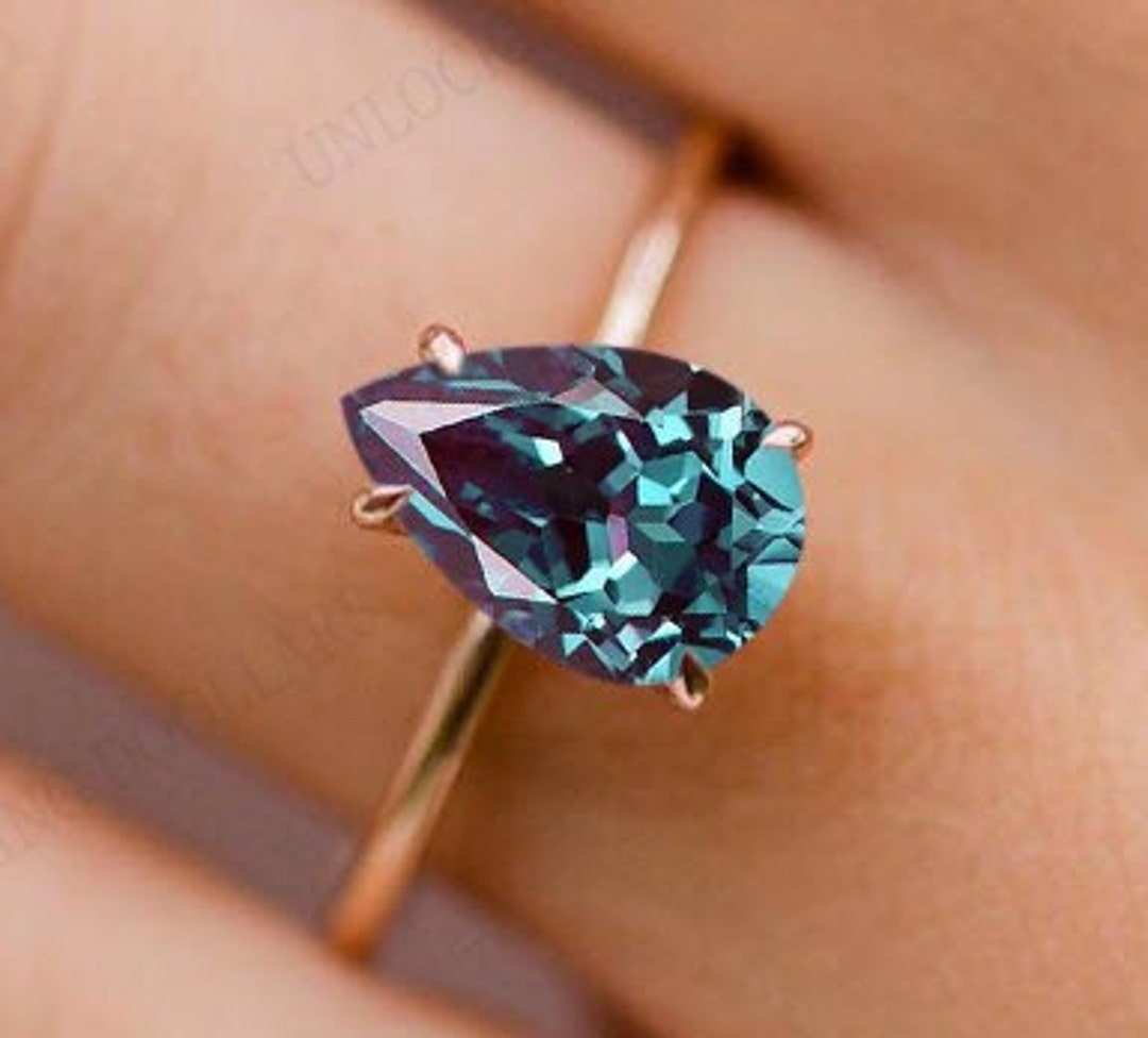 Minimalist Alexandrite Engagement Ring 14K Gold Alexandrite Wedding ...