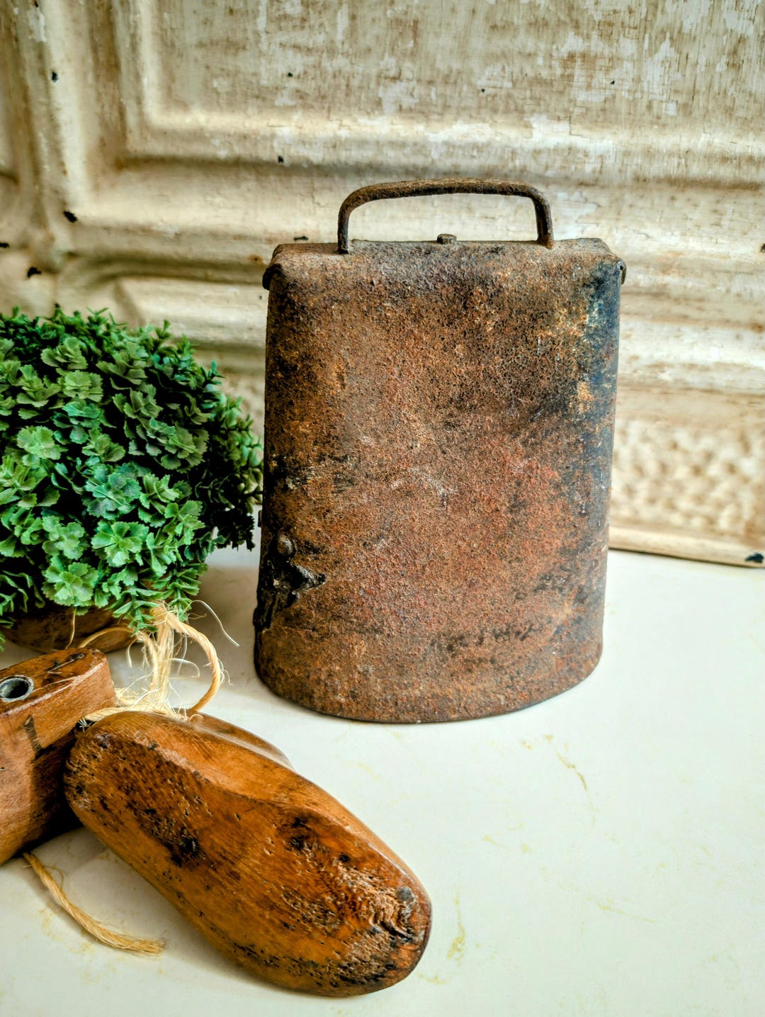 Primitive LARGE All Original Antique Cow Bell I Original Clapper I 7 1/ ...