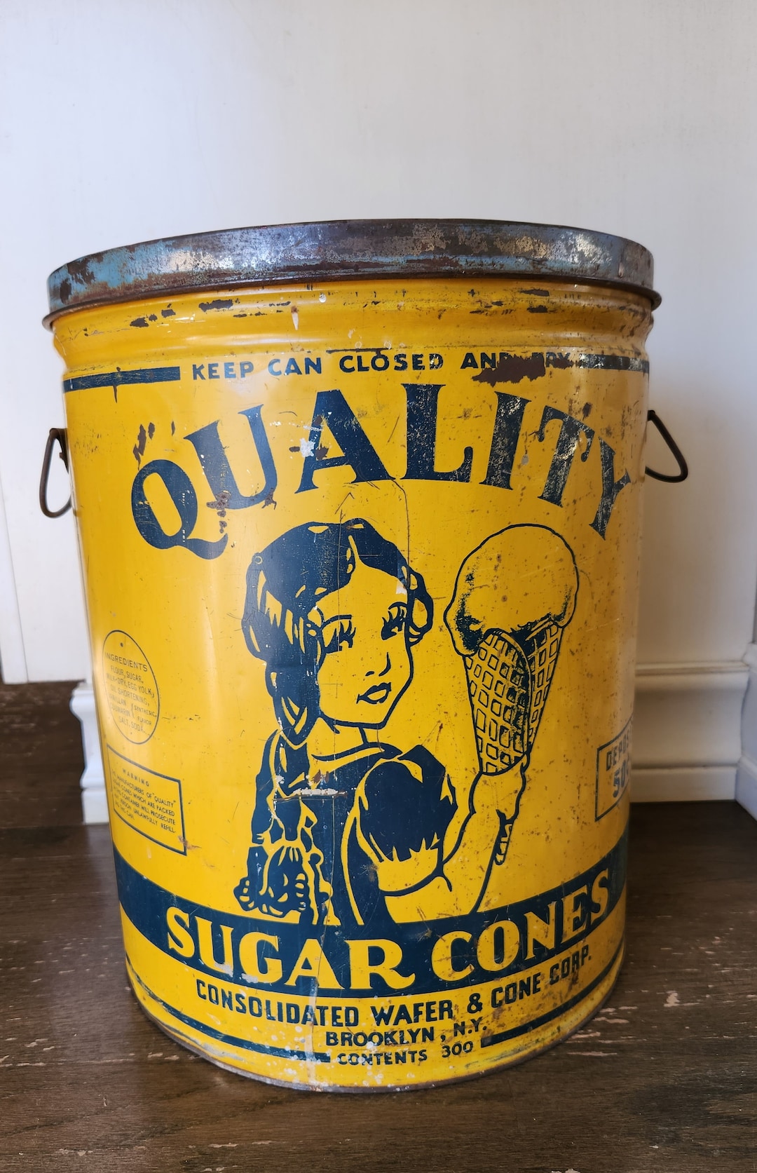 Antique Sugar Cone Tin I Fabulous Graphics I 15.5 Inches Tall 12.25 ...