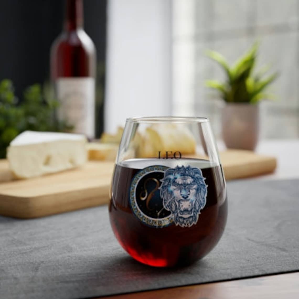 Leo Wine Glass, Zodiac Wine Glass, Leo Wife, Gift for Leo, Leo Gift ...