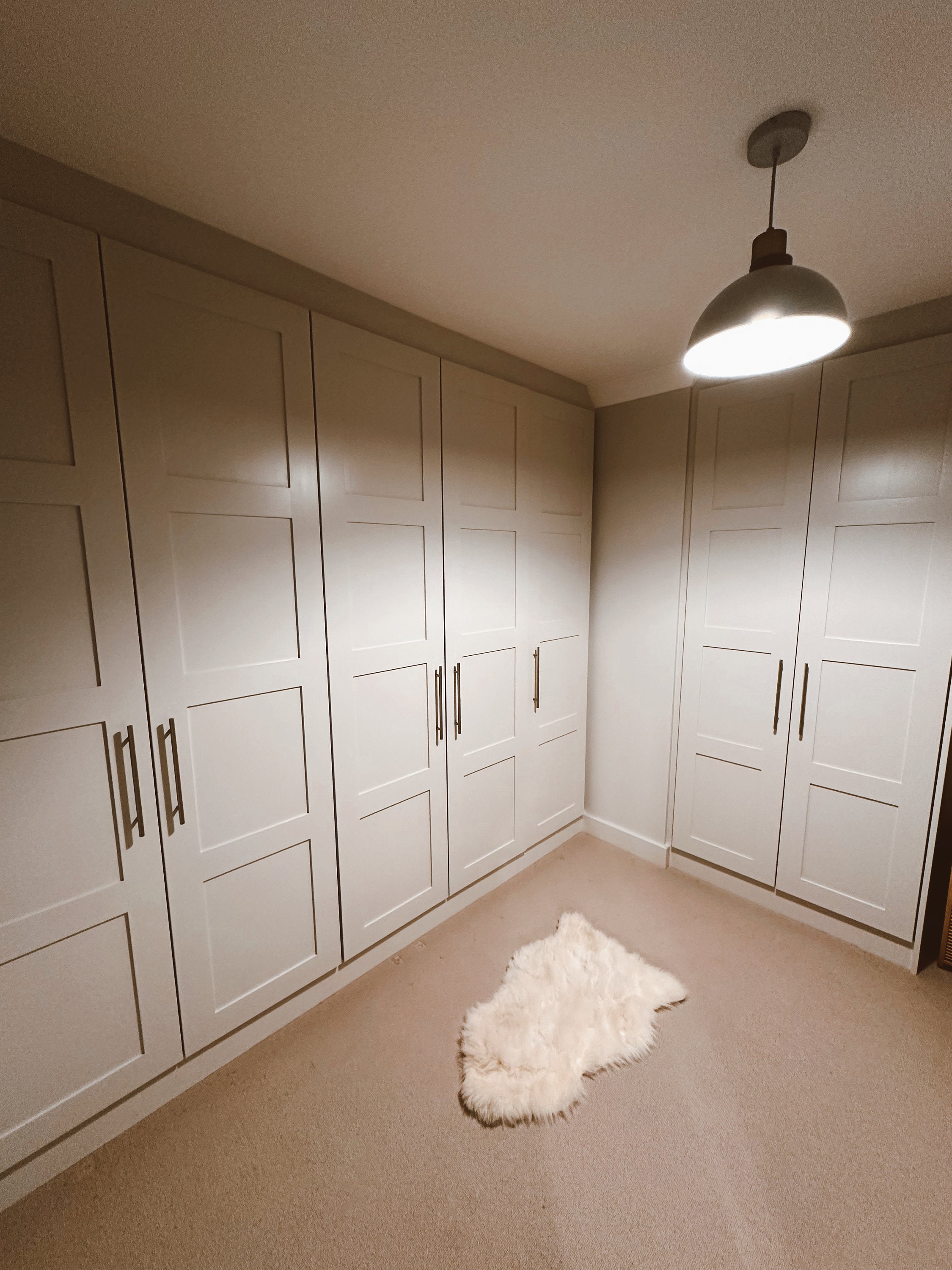 Affordable Custom-made Fitted Wardrobes - Etsy UK