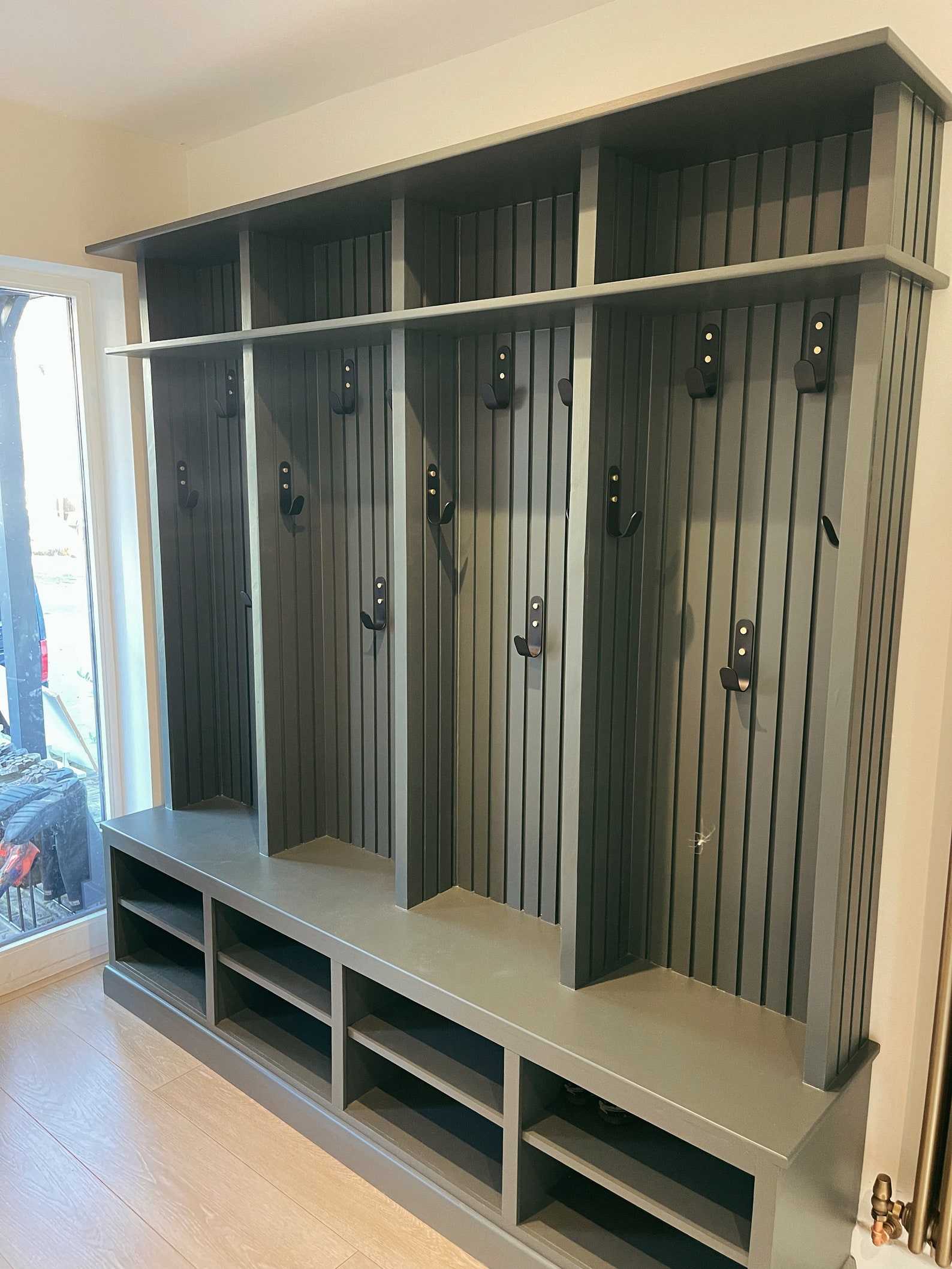 Modern Slatted Pannel Boot Store - Etsy