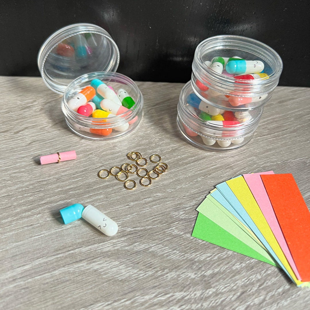 Tiny Message in a Jar, Pill Capsules With Small Paper to Write Messages ...