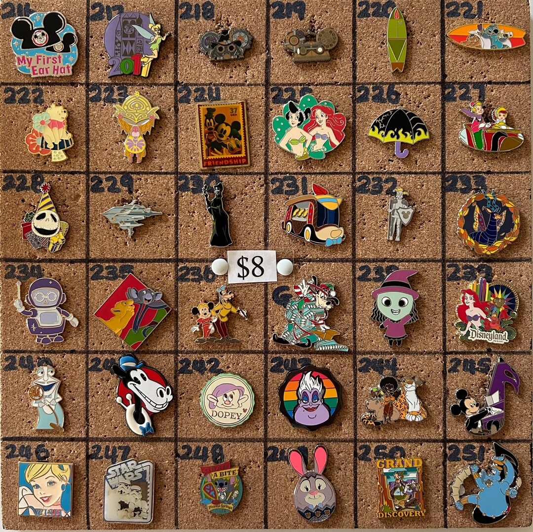 Disney Pins, Donald, Mickey, Minnie, Buzz, Goofy, Pluto, Jafar ...
