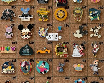 Disney Pins, Donald, Mickey, Minnie, Buzz, Goofy, Pluto, Jafar ...