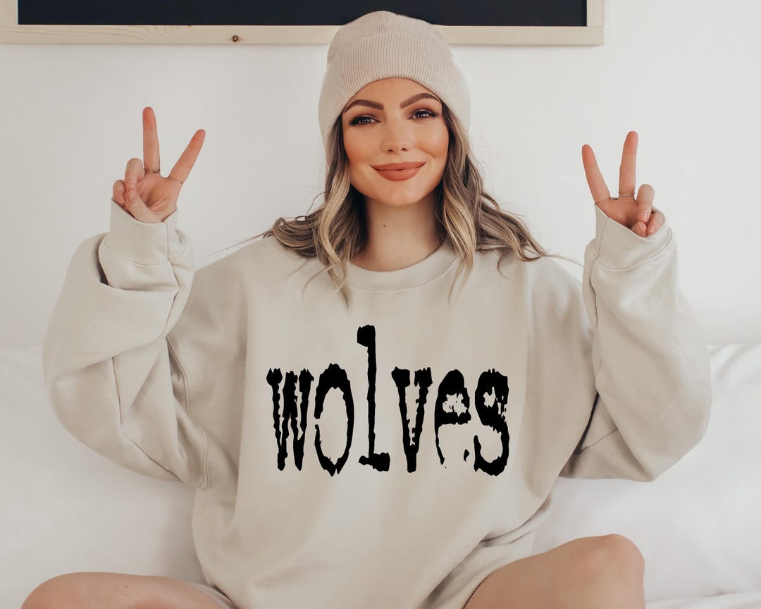 Wolves Retro Mascot Design, Sports School Teams, Typewriter Design PNG ...