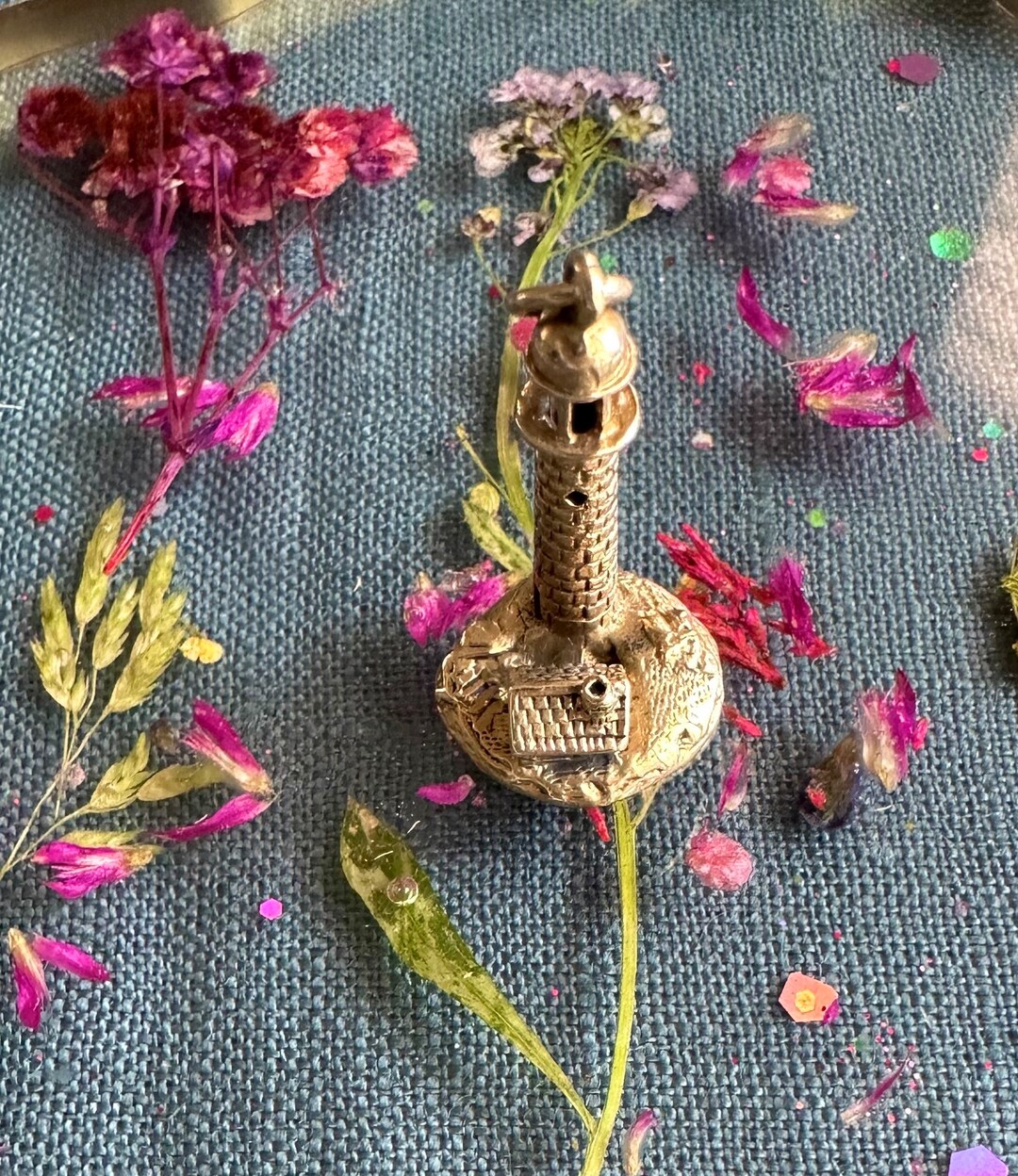 Vintage Solid 9ct Gold Lighthouse Pendant Charm Lighthouse Ocean ...