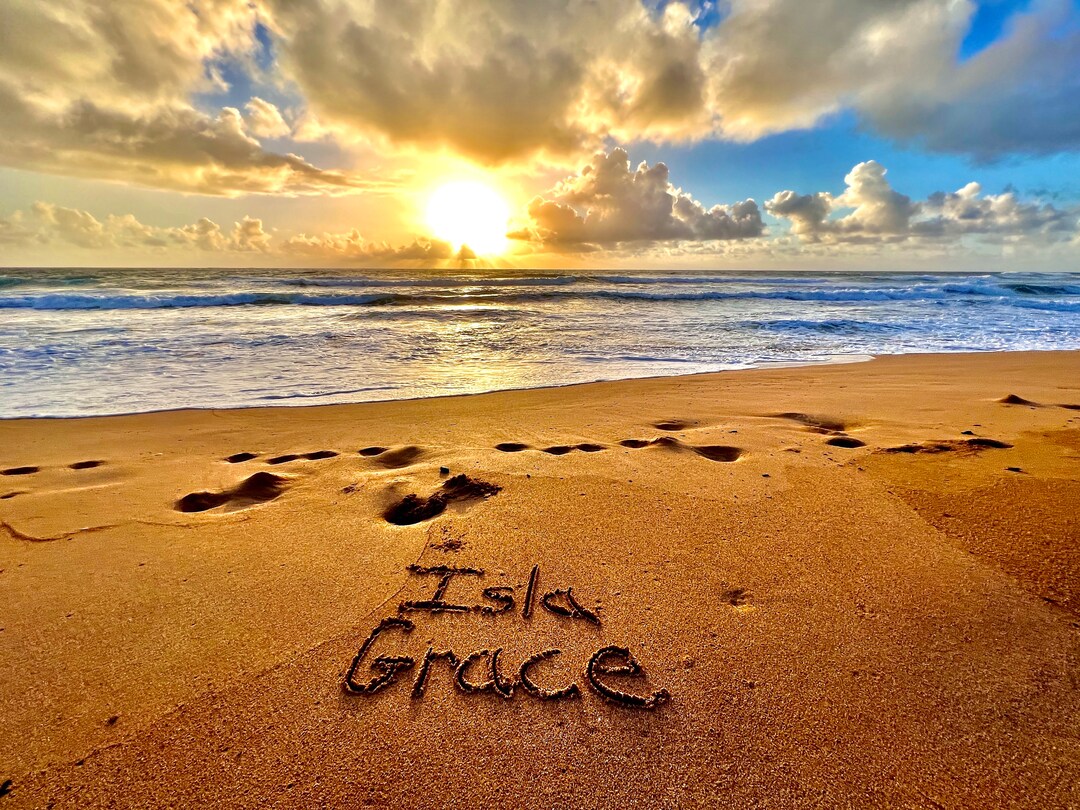 Personalized Sunrise Beach Writing on a Kauai Beach - Etsy