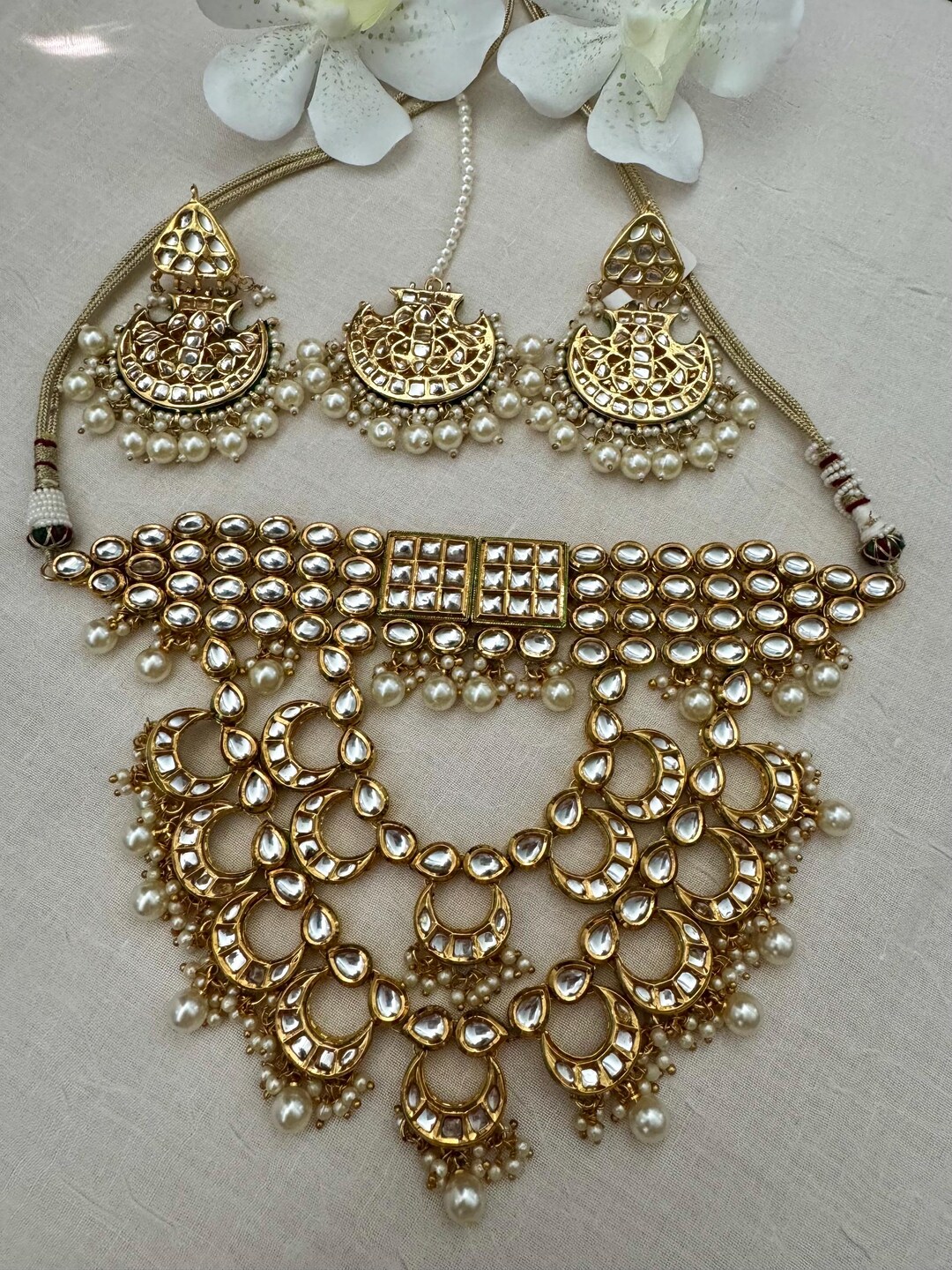 Southasian Indian Pakistani Wedding Gold Jadau Pearls Kundan Meenakari ...