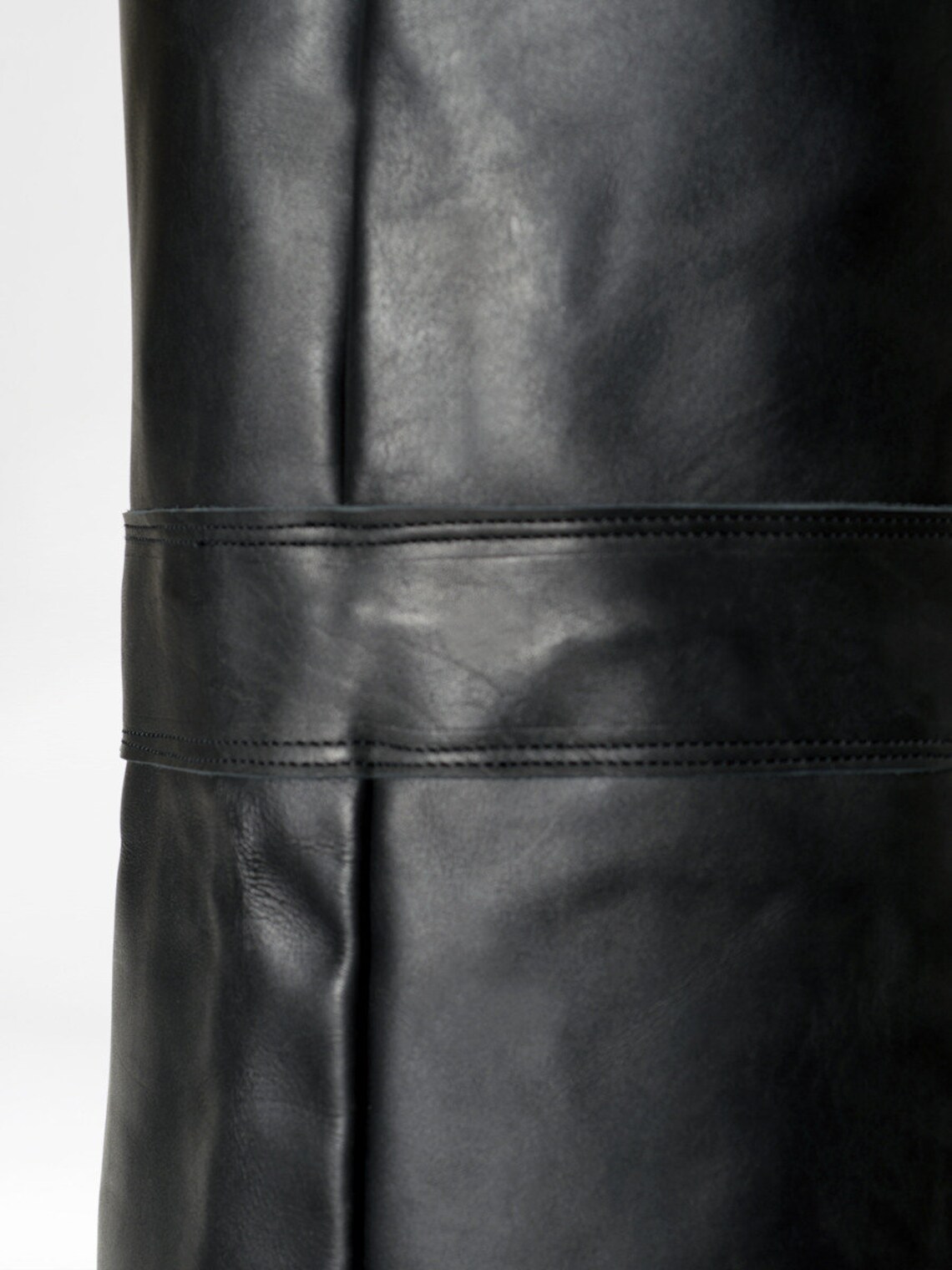 Black Vintage Leather Punching Bag 1920 (black) / Black Boxing Bag ...