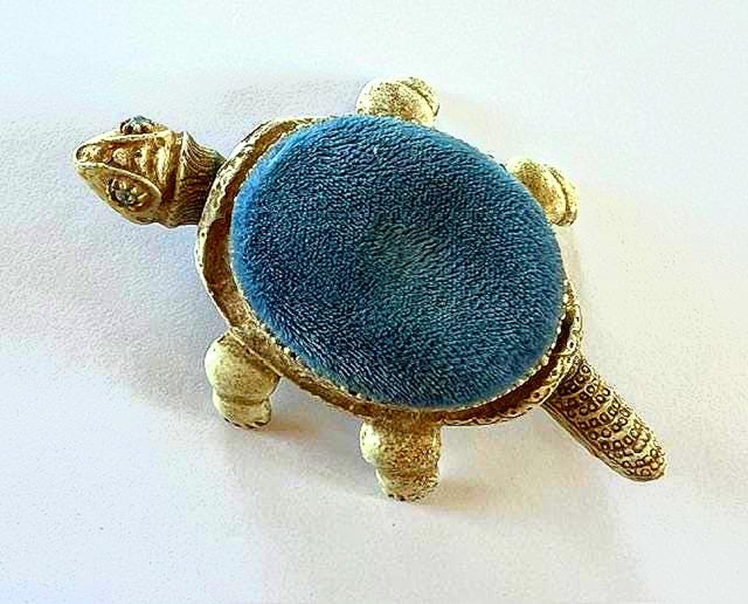 Vintage Florenza Iron Turtle Pin Cushion - Movable Head, Neck, and Tail ...