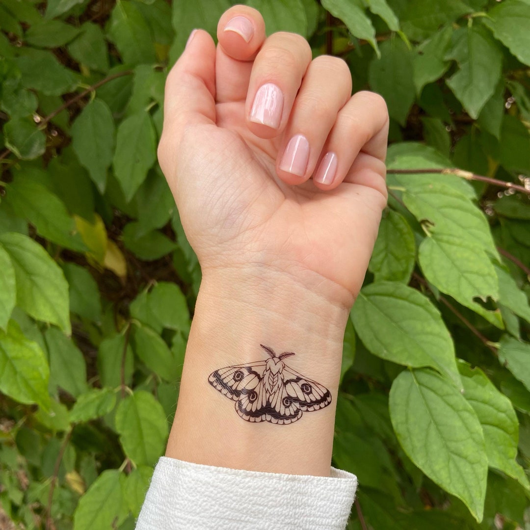 Luna Moth Temporary Tattoos | Butterfly Tattoos | Moth Tattoo ...