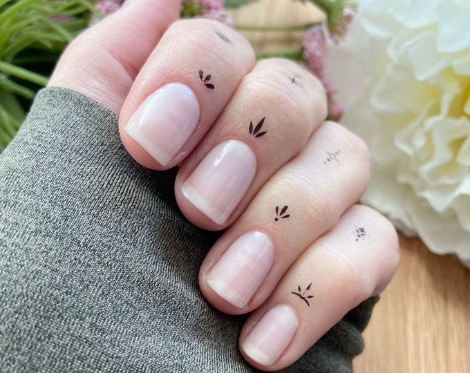 Dainty Finger Tattoo Set Girly Finger Tattoos / Knuckle Temporary ...