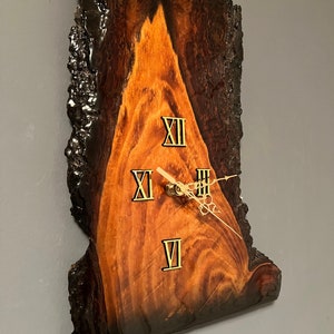 Vintage Burl Wood Wall Clock - Etsy