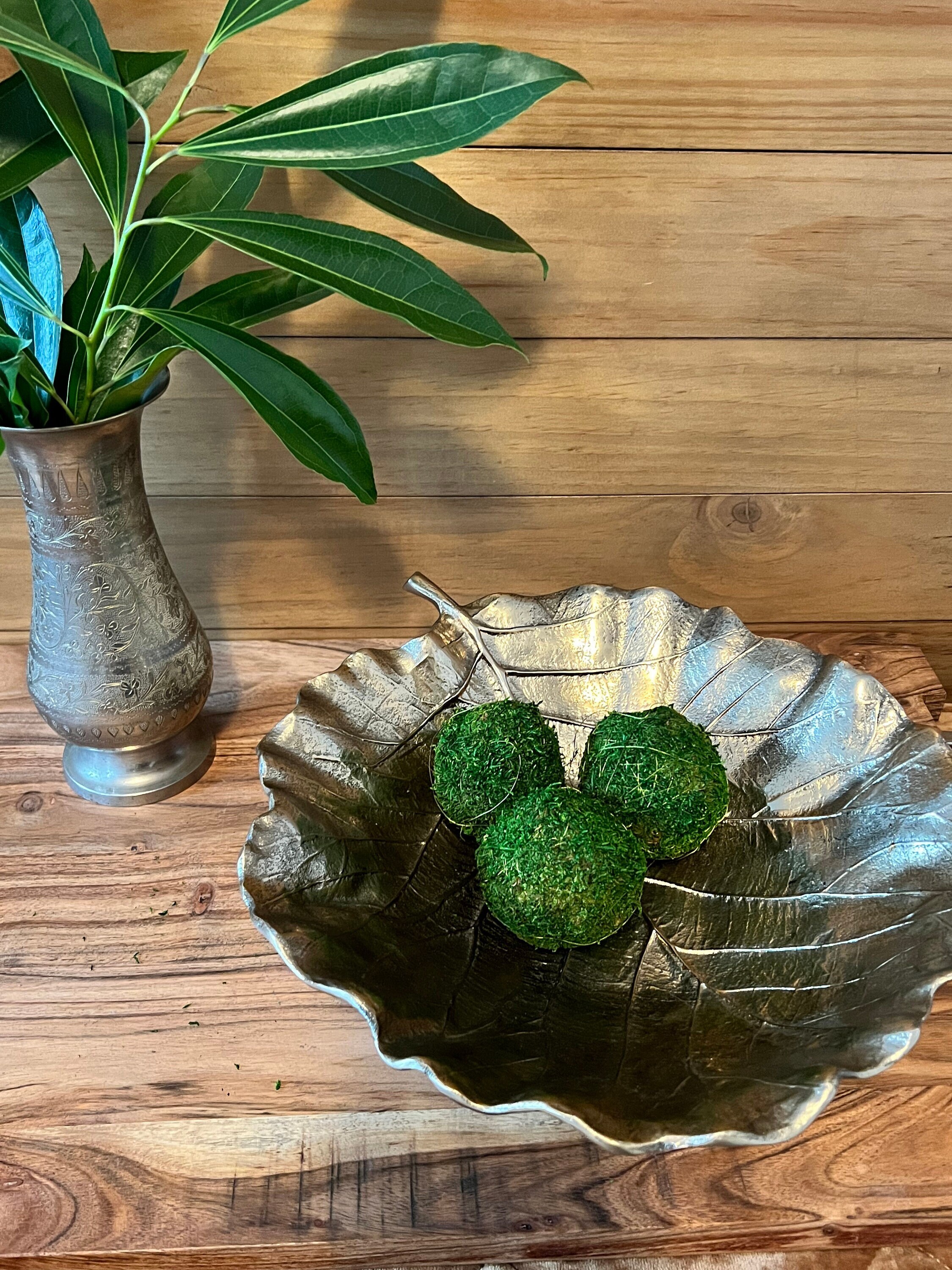 Beautiful Large Metal Leaf Bowl - Etsy