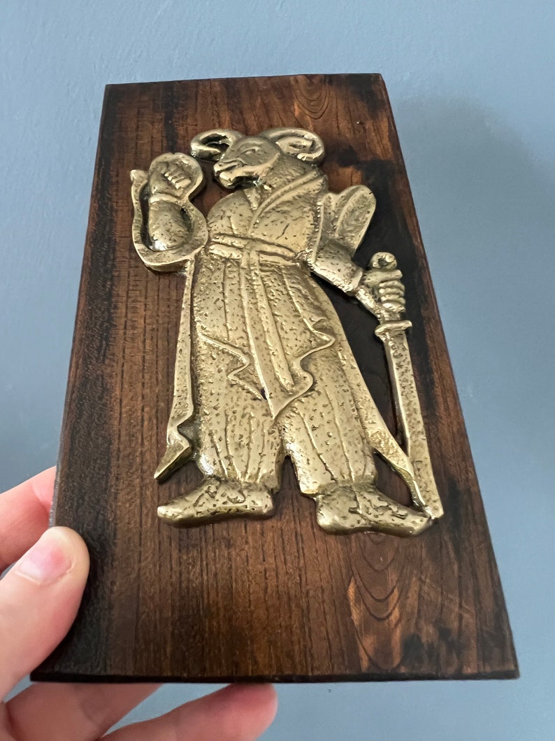 Vintage Brass & Wood Zodiac Wall Plague - Etsy