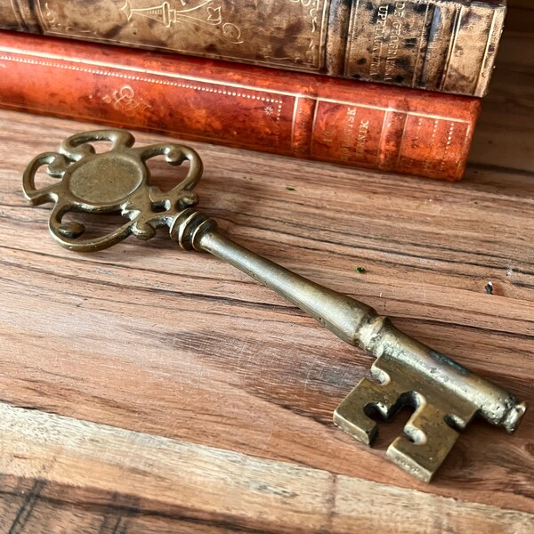 Large Brass Key - Etsy