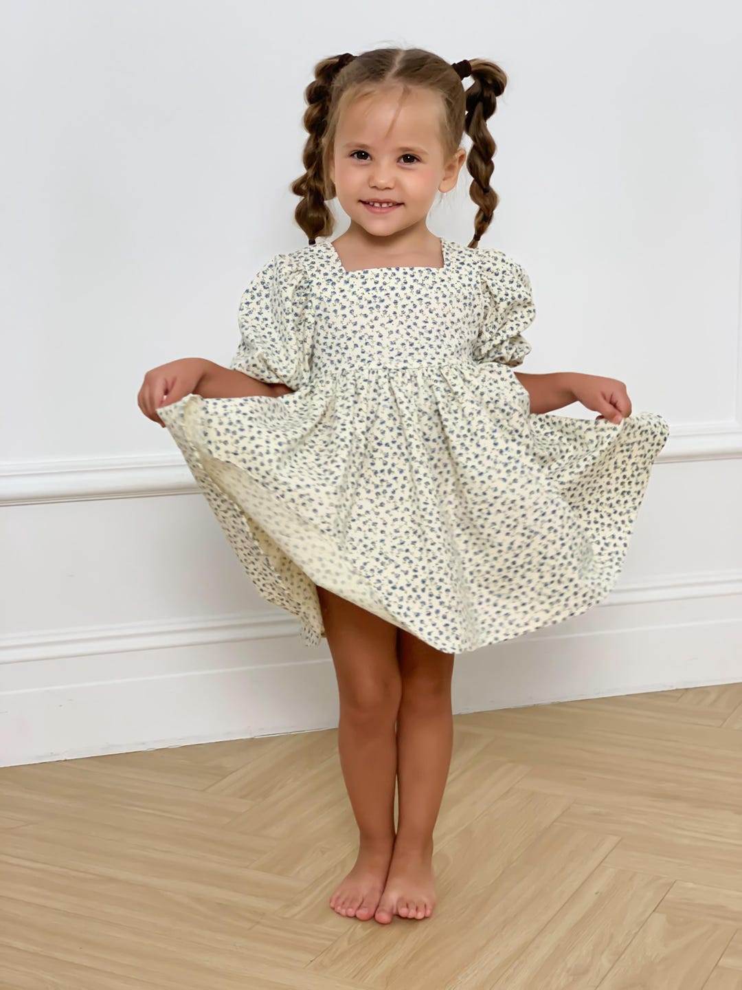 Girls Dress Sewing Pattern With Puff Sleeves and Back Buttons - Etsy