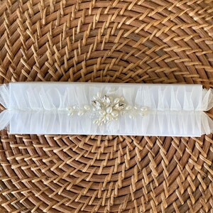 Bridal Wedding Garter Soft Stretch Garter With Gorgeous Delicate Pearls ...