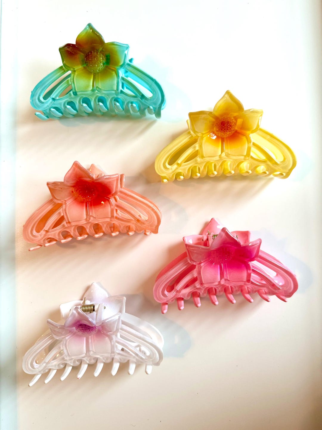 Flower Hair Claw Clips | Hawaiian Flower Hair Clip, Barrettes and Clips ...