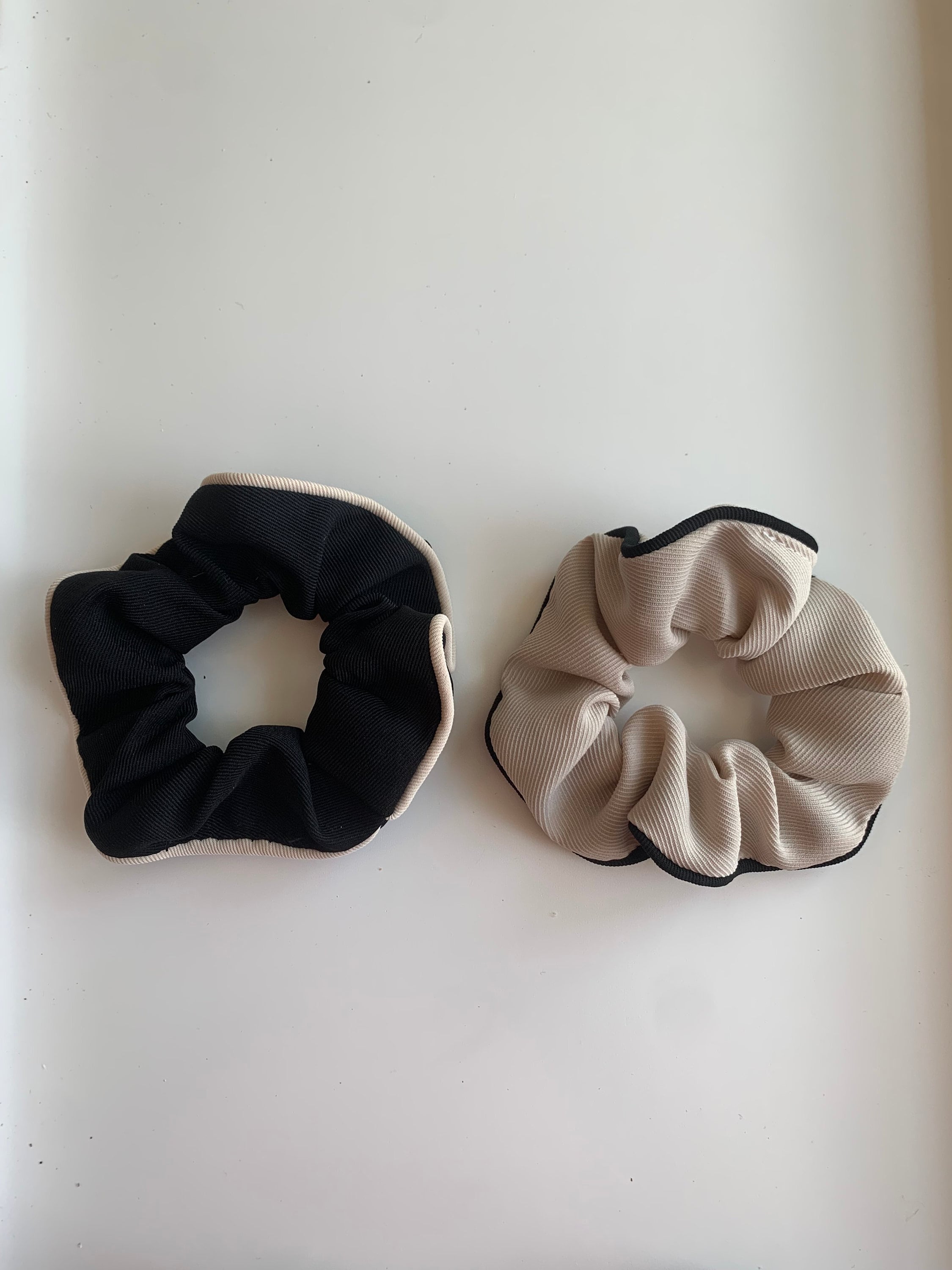 Trim Detail Scrunchies Classy, Aesthetic Scrunchies, Gift Ideas, Pretty ...