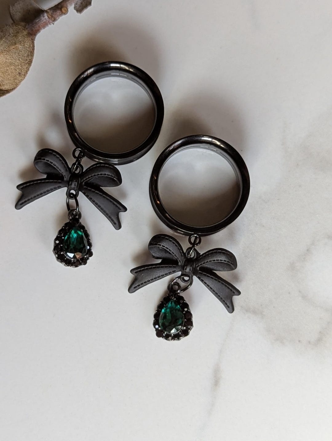 Emerald Drop and Bow Dangle Gauges Dangle Plugs - Etsy