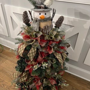 Custom Made Easter Bunny Trees - Etsy