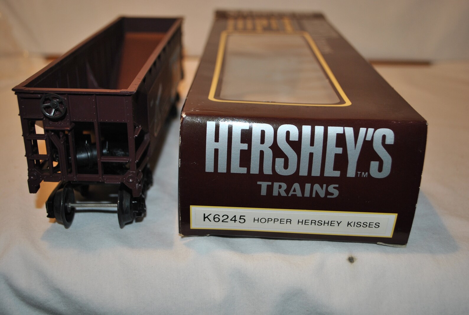 K-line O/o27 Gauge Hershey's Trains Hershey Kisses Hopper K6245 N.i.b. - Etsy
