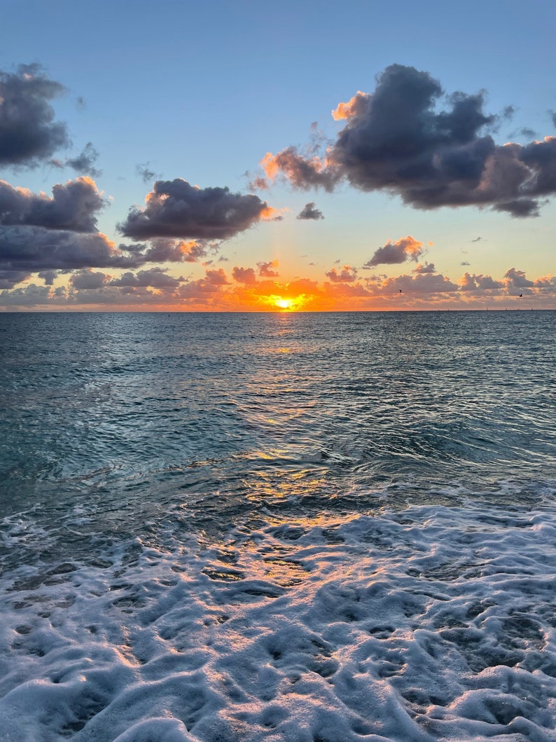 Daybreak Delights: Tropical Beach Sunrises - Etsy