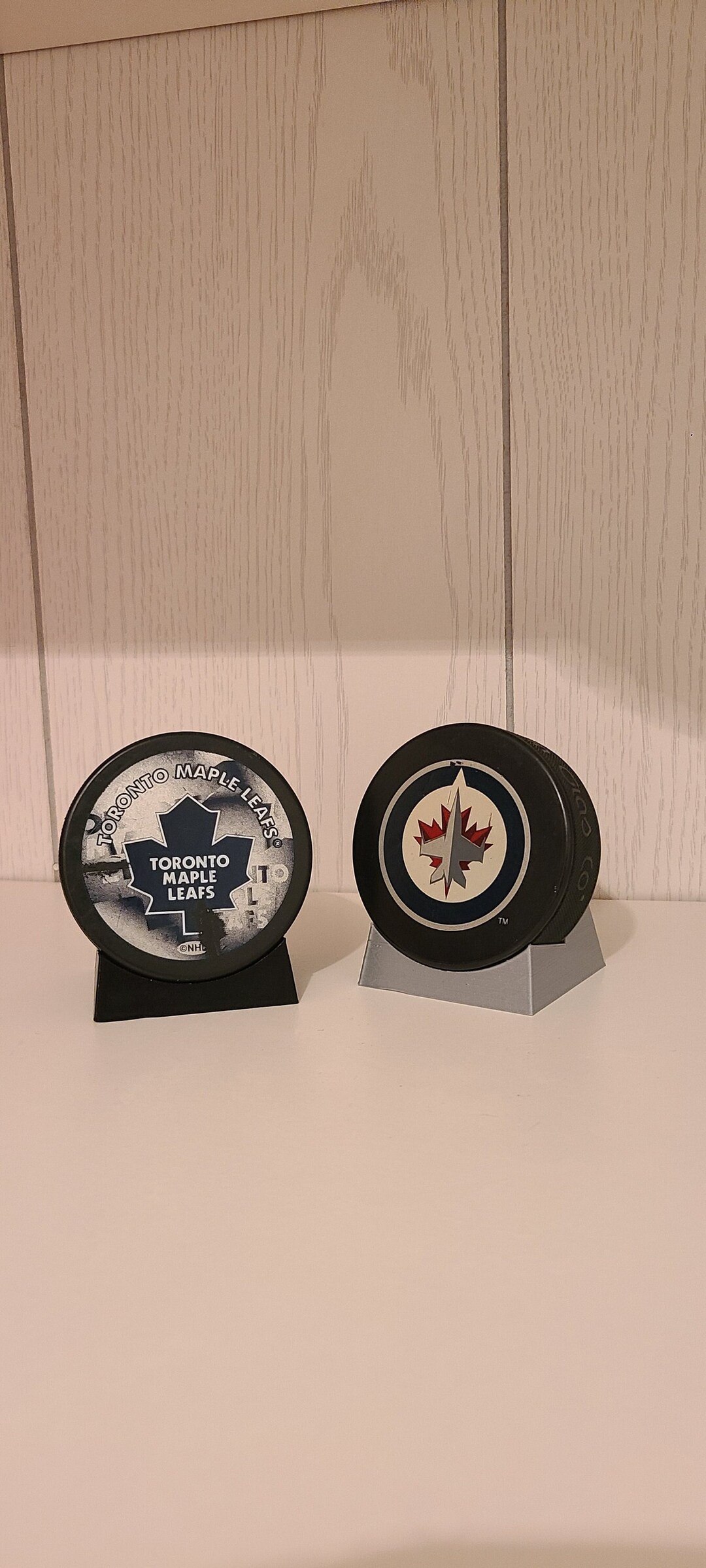 Hockey Puck Trophy Display Stand Minimalist - Etsy