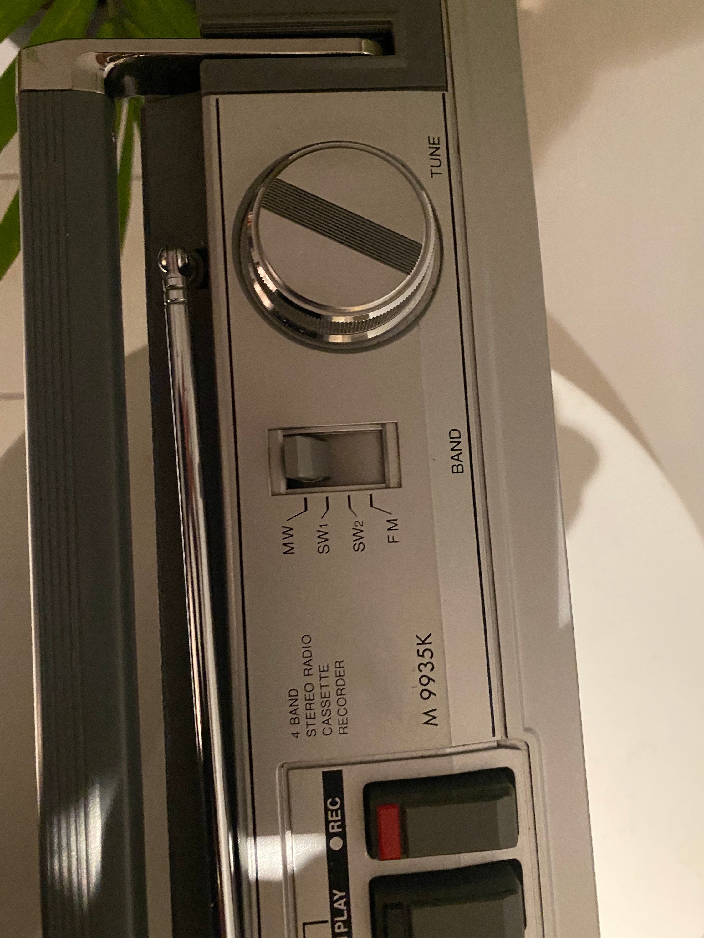 Vintage Sanyo Radio - Etsy
