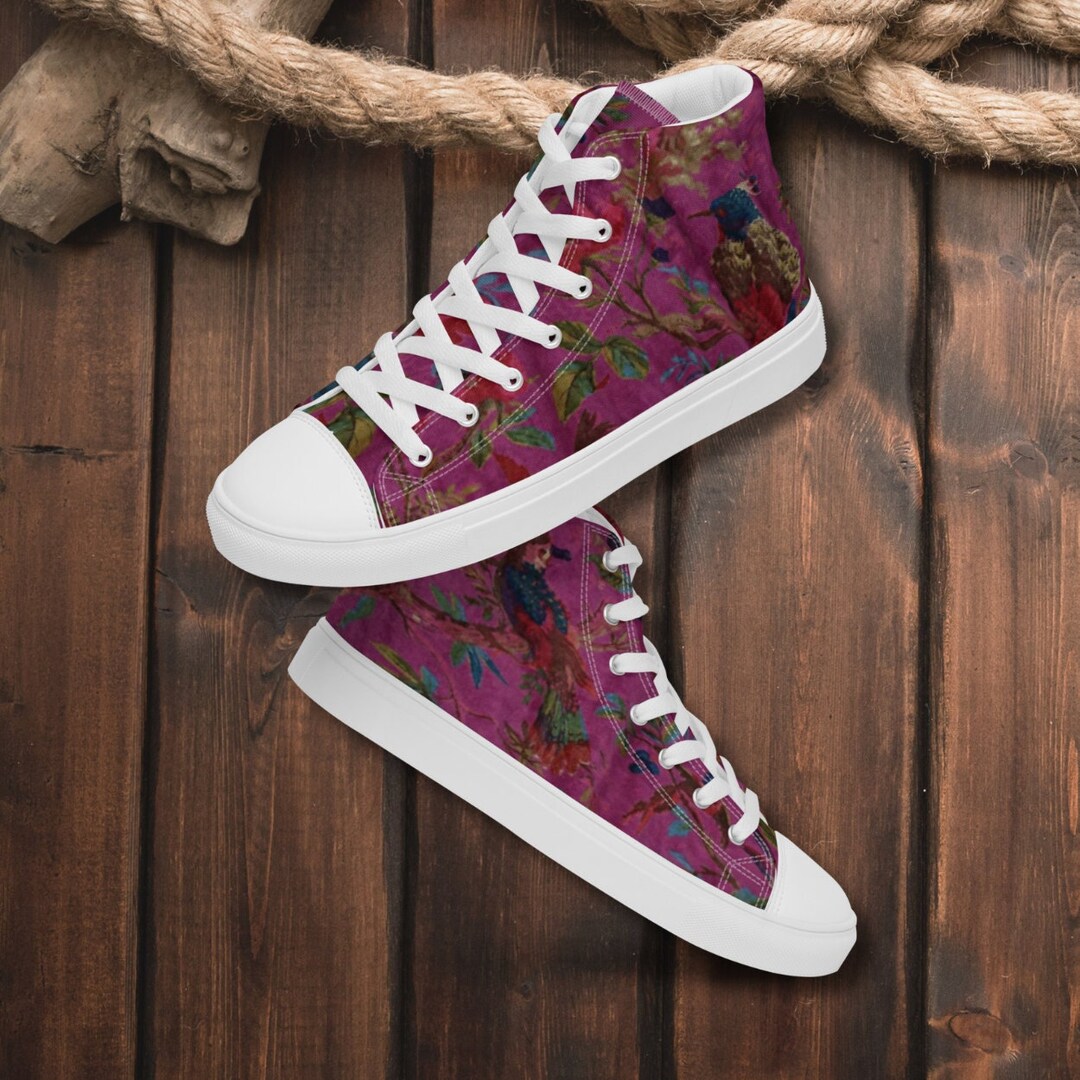 Stede's Robe | Women's High-tops | Our Flag Means Death | Stede Bonnet ...