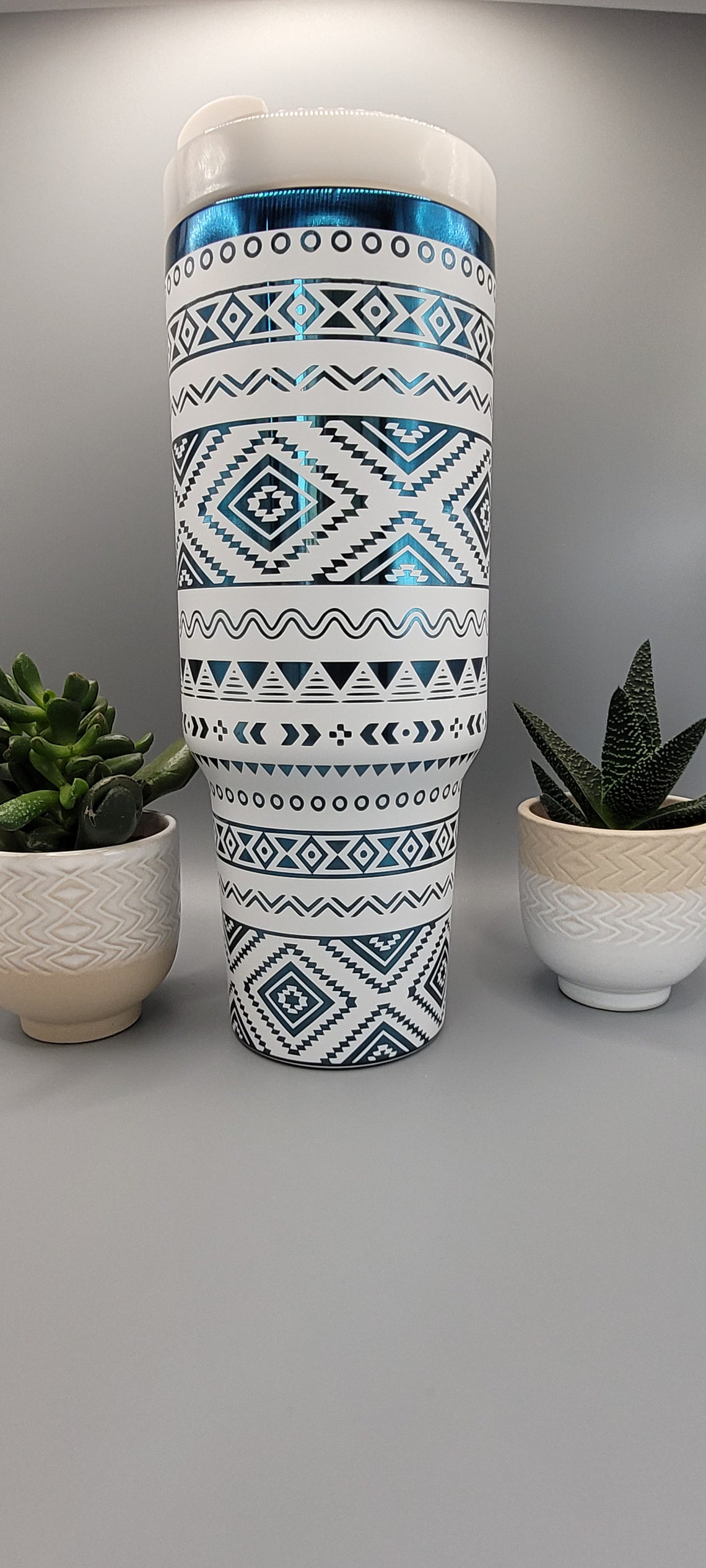 Aztec, Ndebele, Geometric Pattern, White on Blue Base 40oz Double Wall ...