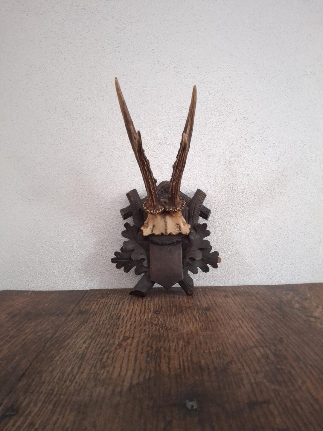 Vintage Smaller Carved Wooden Hunting Trophy Board With Deer Antlers on ...