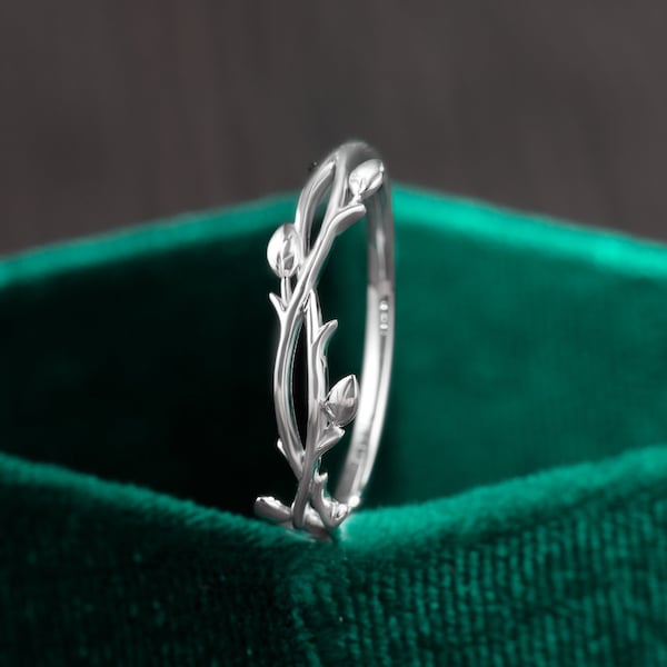 Gold Leaf Ring - Etsy