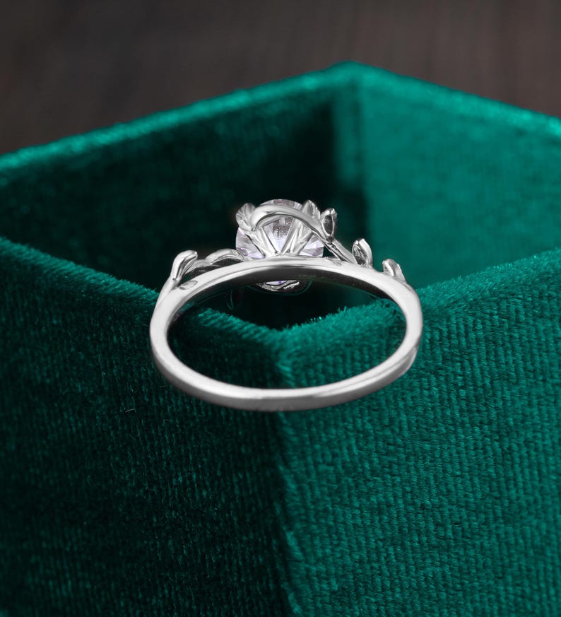 Solitaire Moissanite Engagement Ring Nature Inspired Leaf Curved White ...