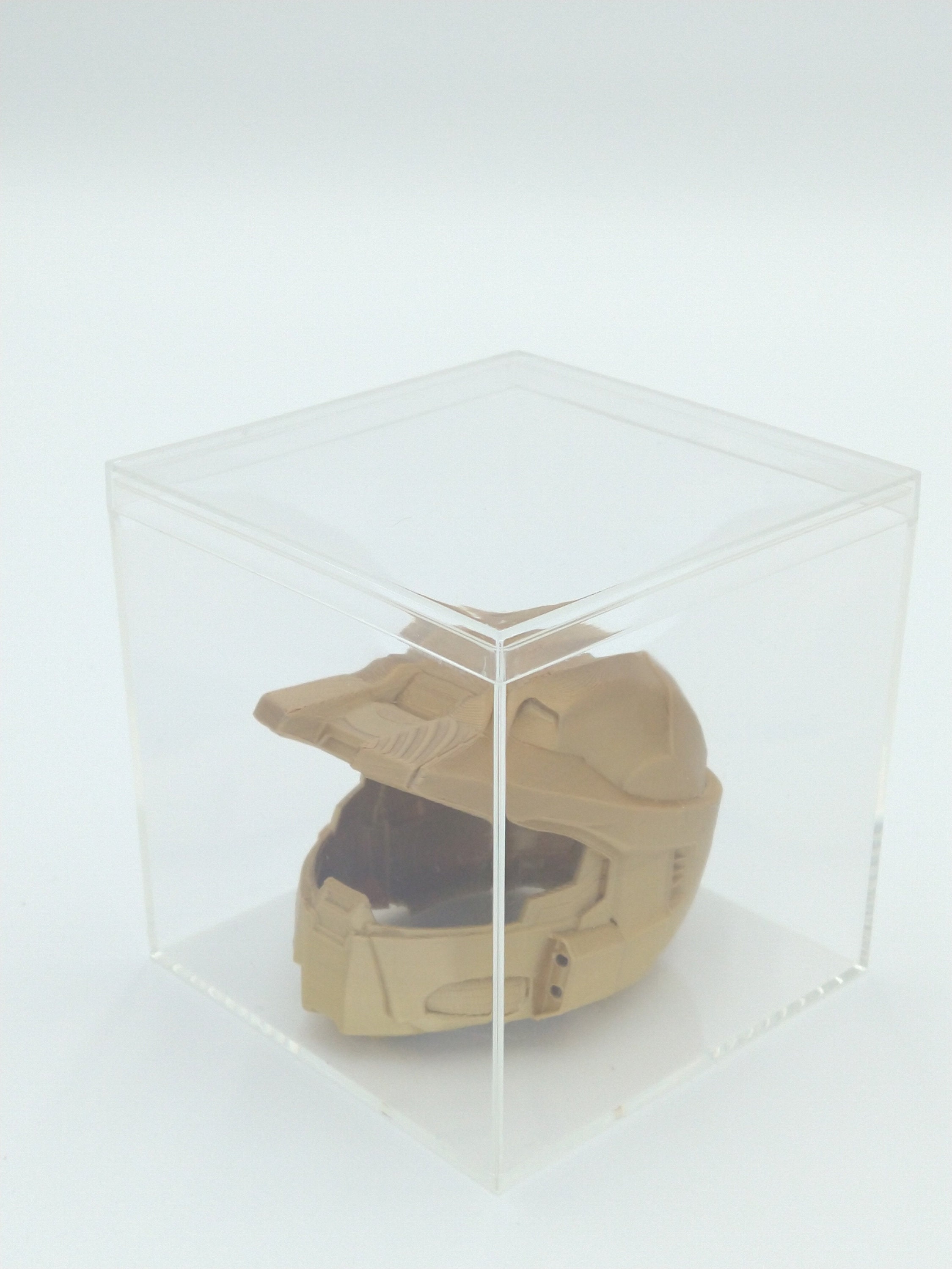 HALO MASTER CHIEF Helmet Miniature Collectible W/display Case Rainbow ...