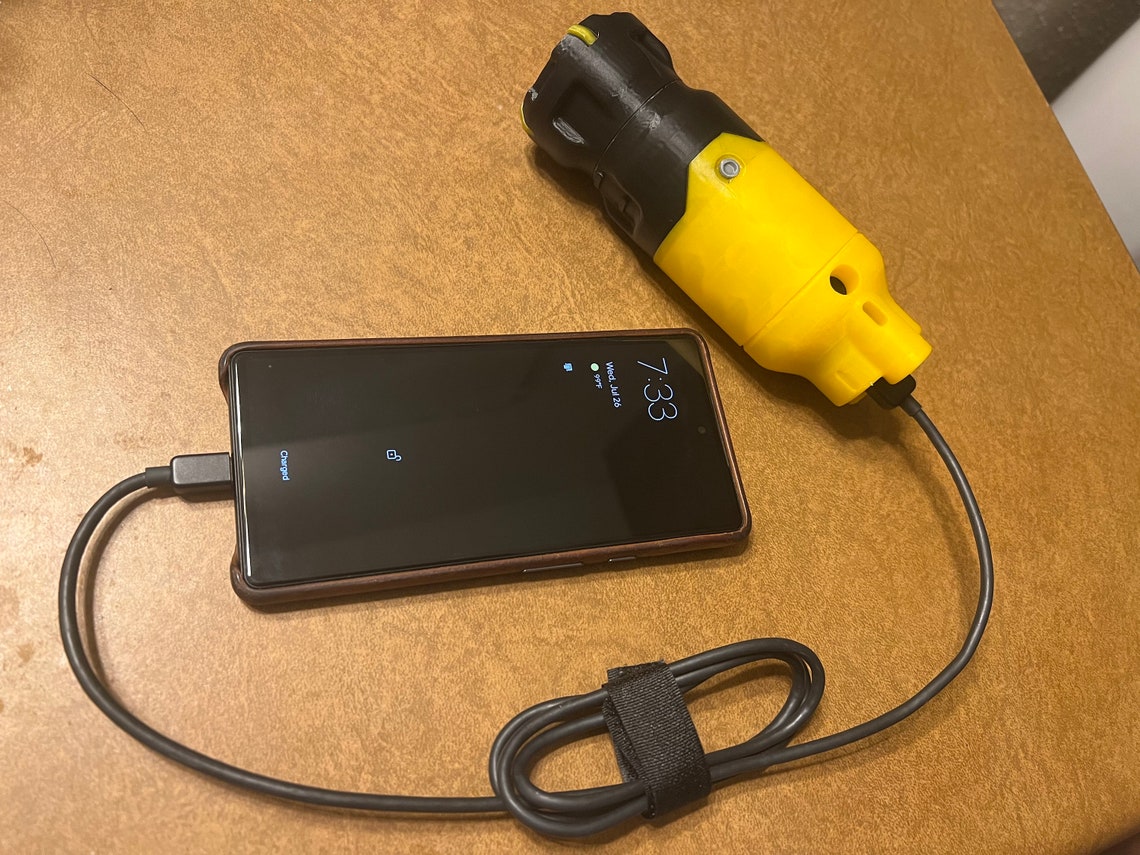 Fallout 4 Fusion Core 5,000mah Power Bank - Etsy