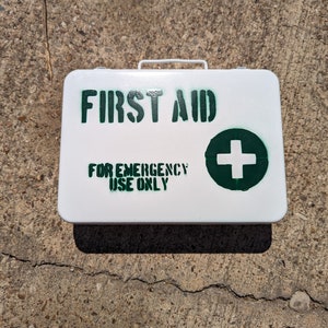 Fallout 4 First Aid Kit - Fully Stocked - Etsy
