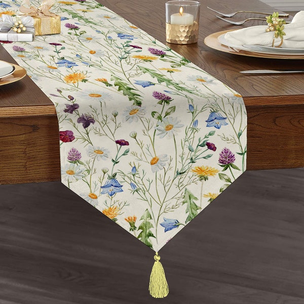 Spring Table Runner - Etsy
