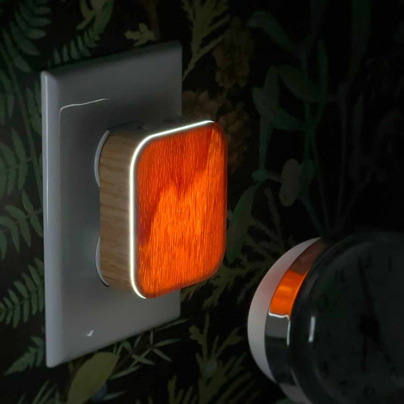 Red Oak Wood Night Light Plug in Automatic Dimming, Eco Friendly Wooden ...