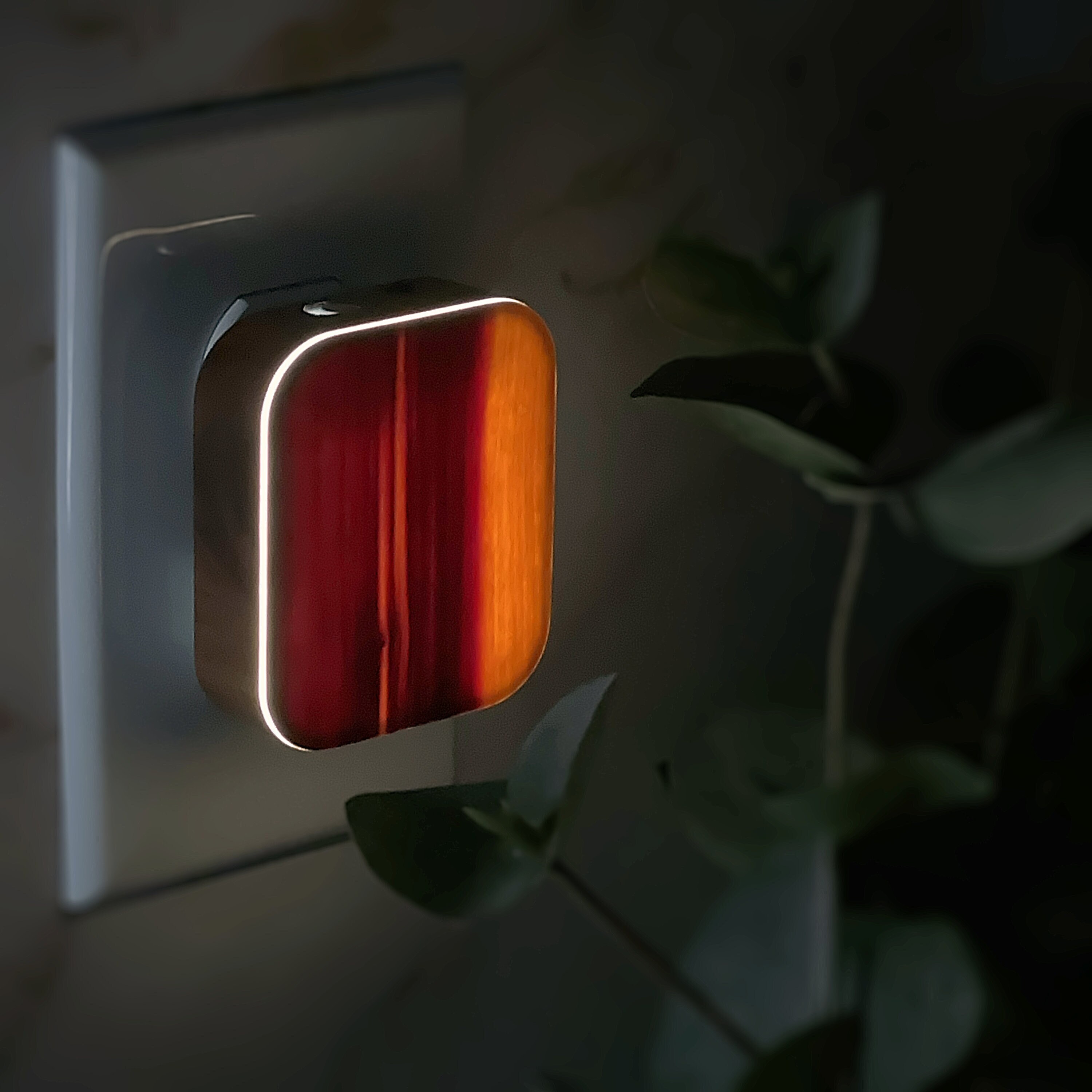 Red Cedar Wood Night Light Plug in Automatic Dimming, Eco Friendly ...