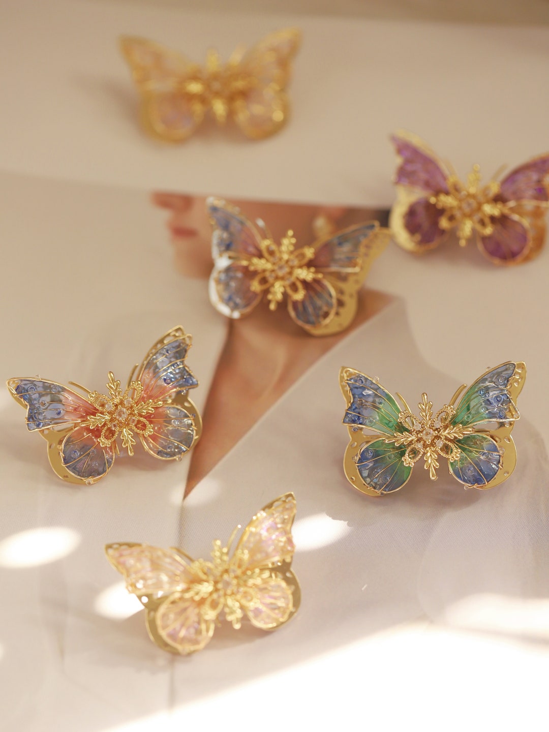 Handmade Creative Butterfly Brooch Pins Multi-color Butterfly Lapel Pin ...