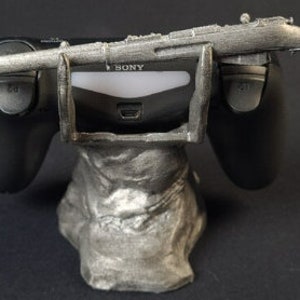 The Last of Us Controller Stand || Joystick Holder || Phone Holder ...