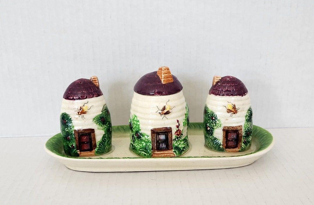 Vintage Ceramic Salt and Pepper Condiment Set on Tray Japan - Etsy