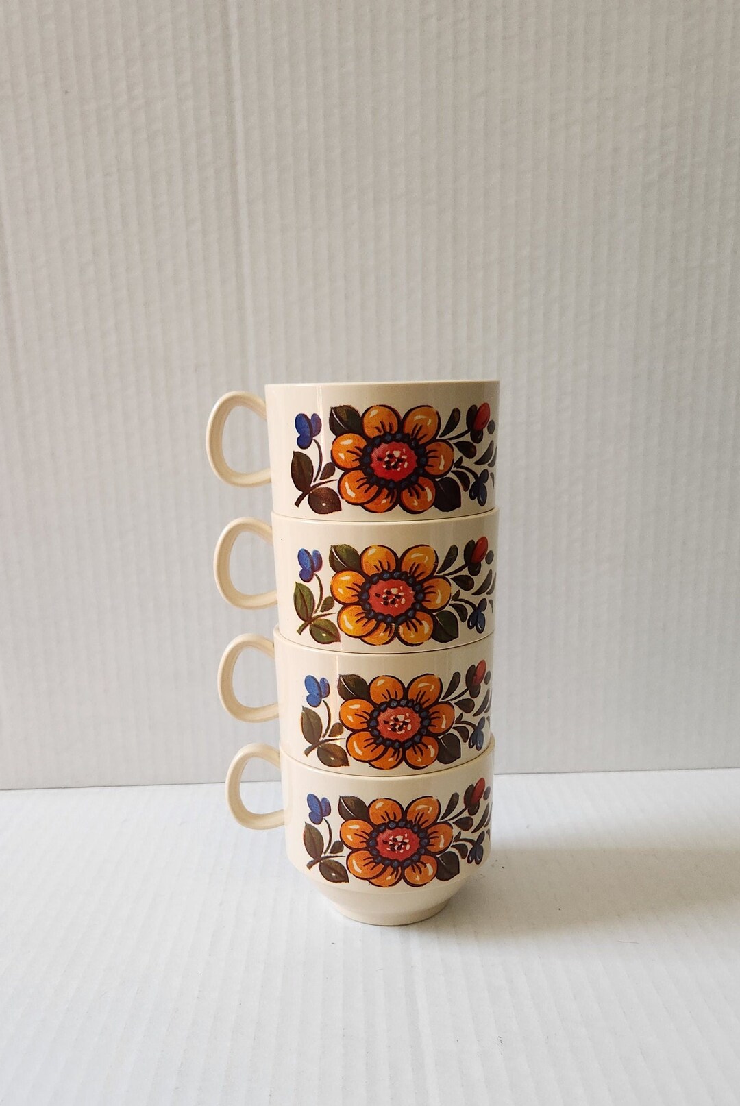 Vintage 1970's Emsa West Germany Set of 4 Stacking Plastic Picnic Cups ...