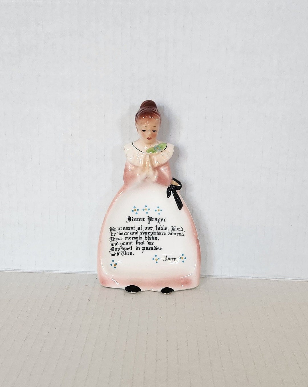 Vintage Enesco Mother in the Kitchen Dinner Prayer Spoon Rest Praying ...