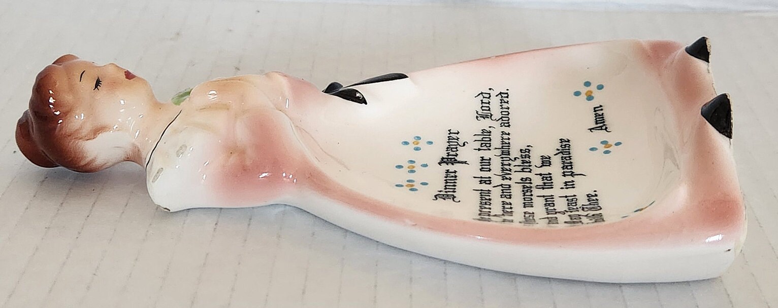 Vintage Enesco Mother in the Kitchen Dinner Prayer Spoon Rest Praying ...