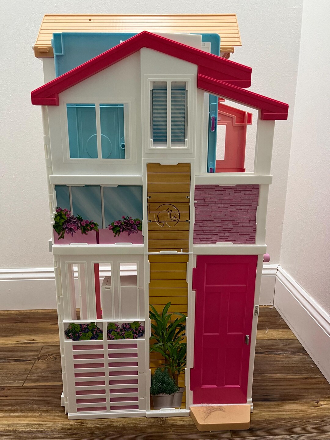 Barbie Dream House 2011 - Etsy