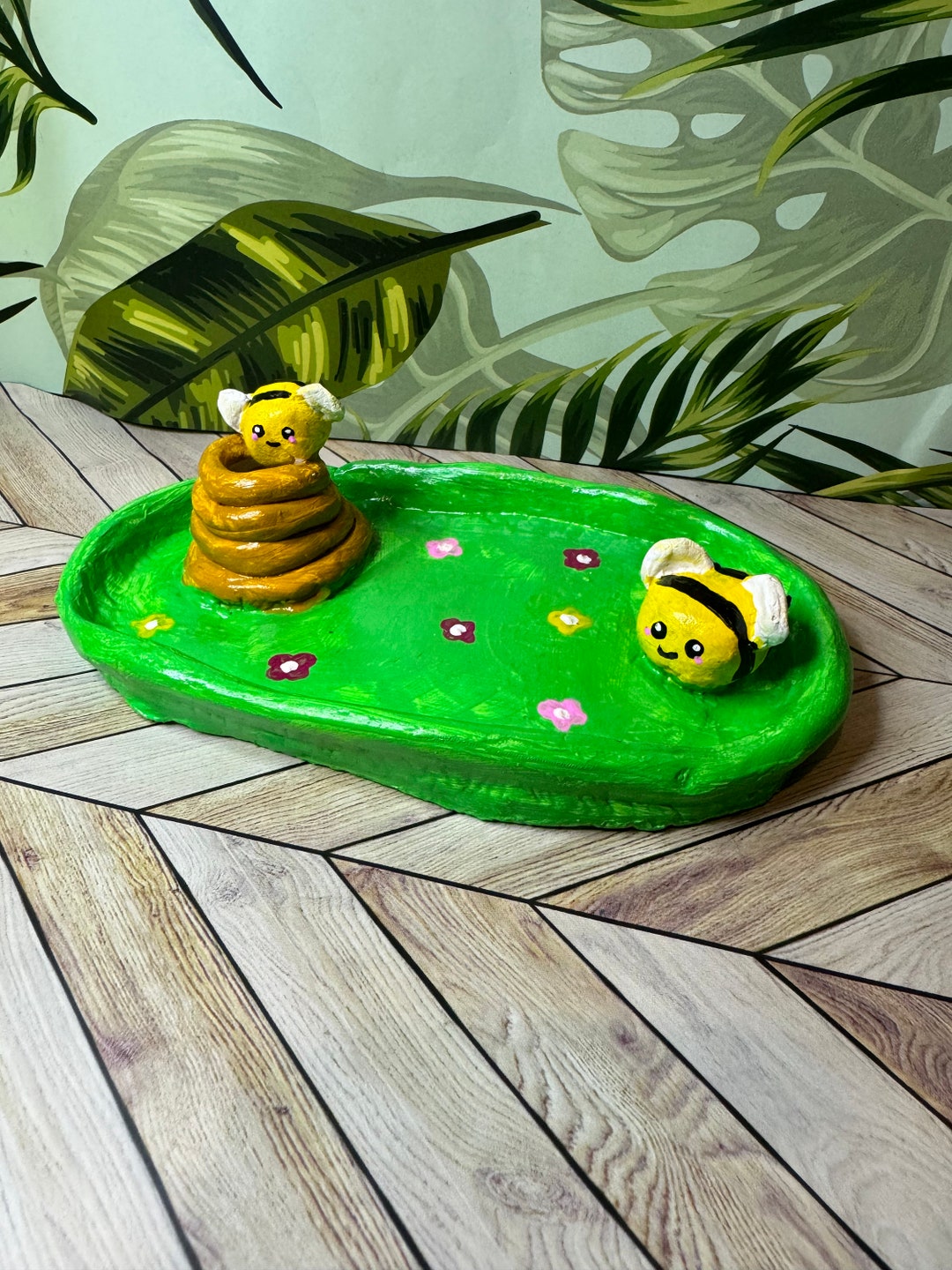 Beehive Clay Trinket Tray - Etsy